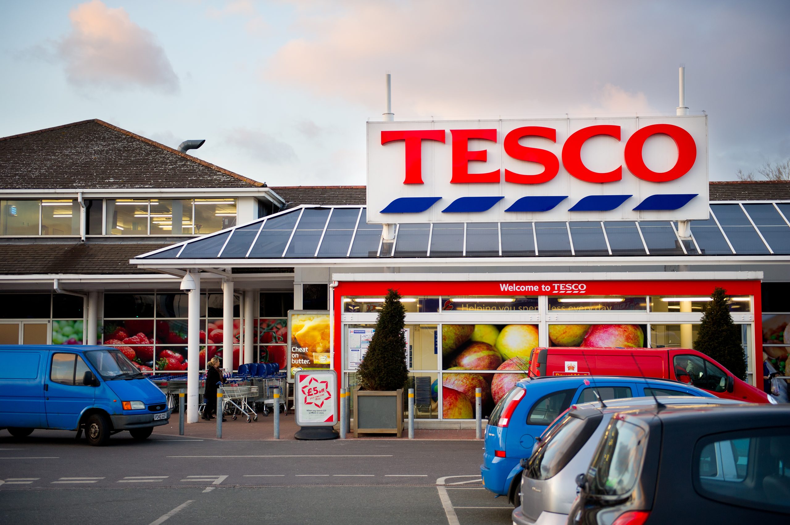 Tesco to close 317 deli counters and discount chain Jack's