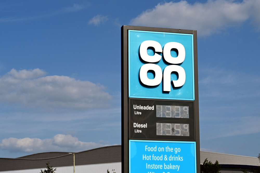 Asda eyes up £450m Co-op fuel business - Grocery Gazette - Latest ...