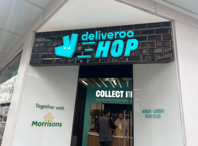 Behind the scenes at London's first ever Deliveroo Hop store - Grocery ...