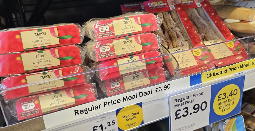 Tesco adds new Mini Mince Pies to meal deal ranges as festive season ...