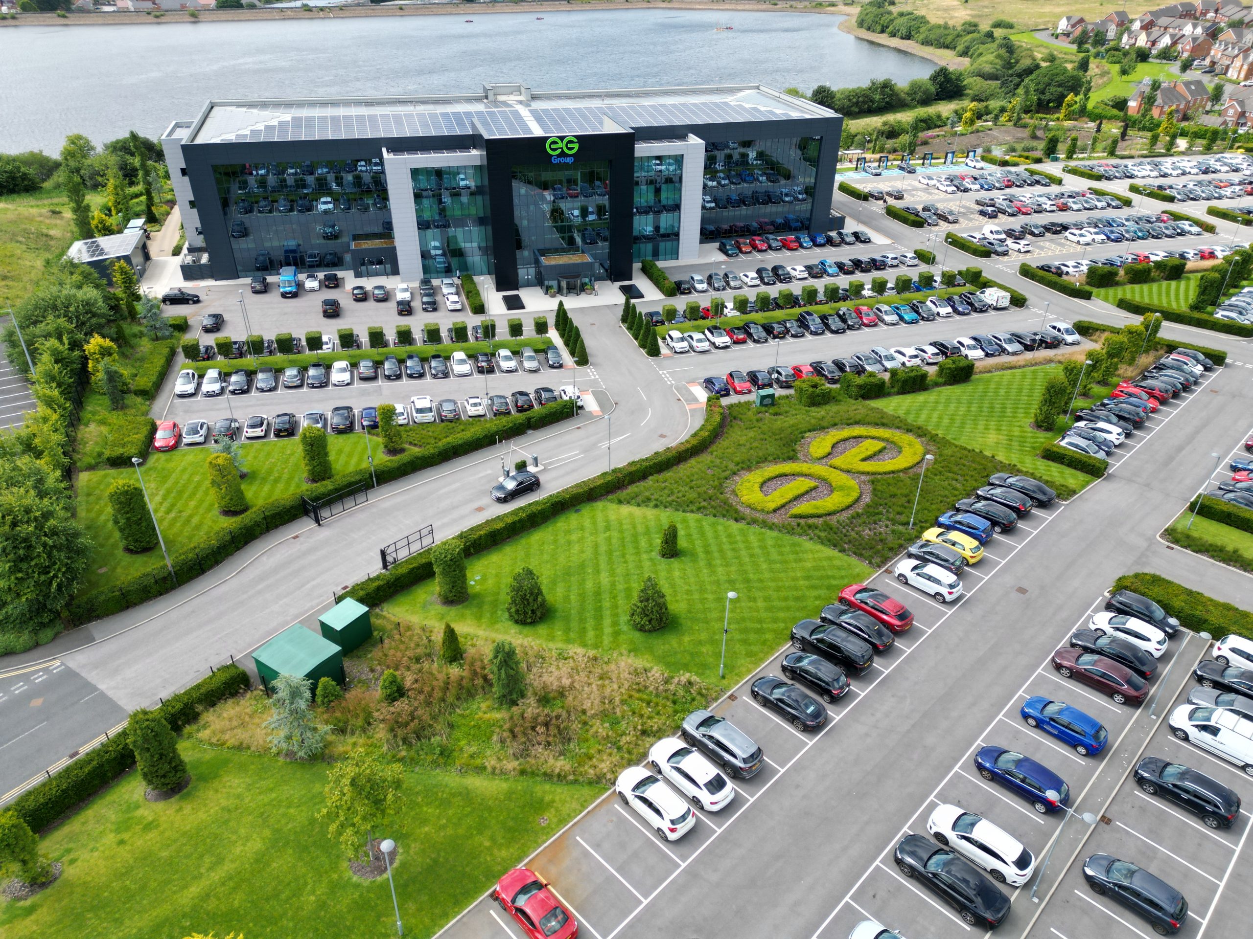 EG On The Move to create 'retail powerhouse' as Applegreen takeover ...