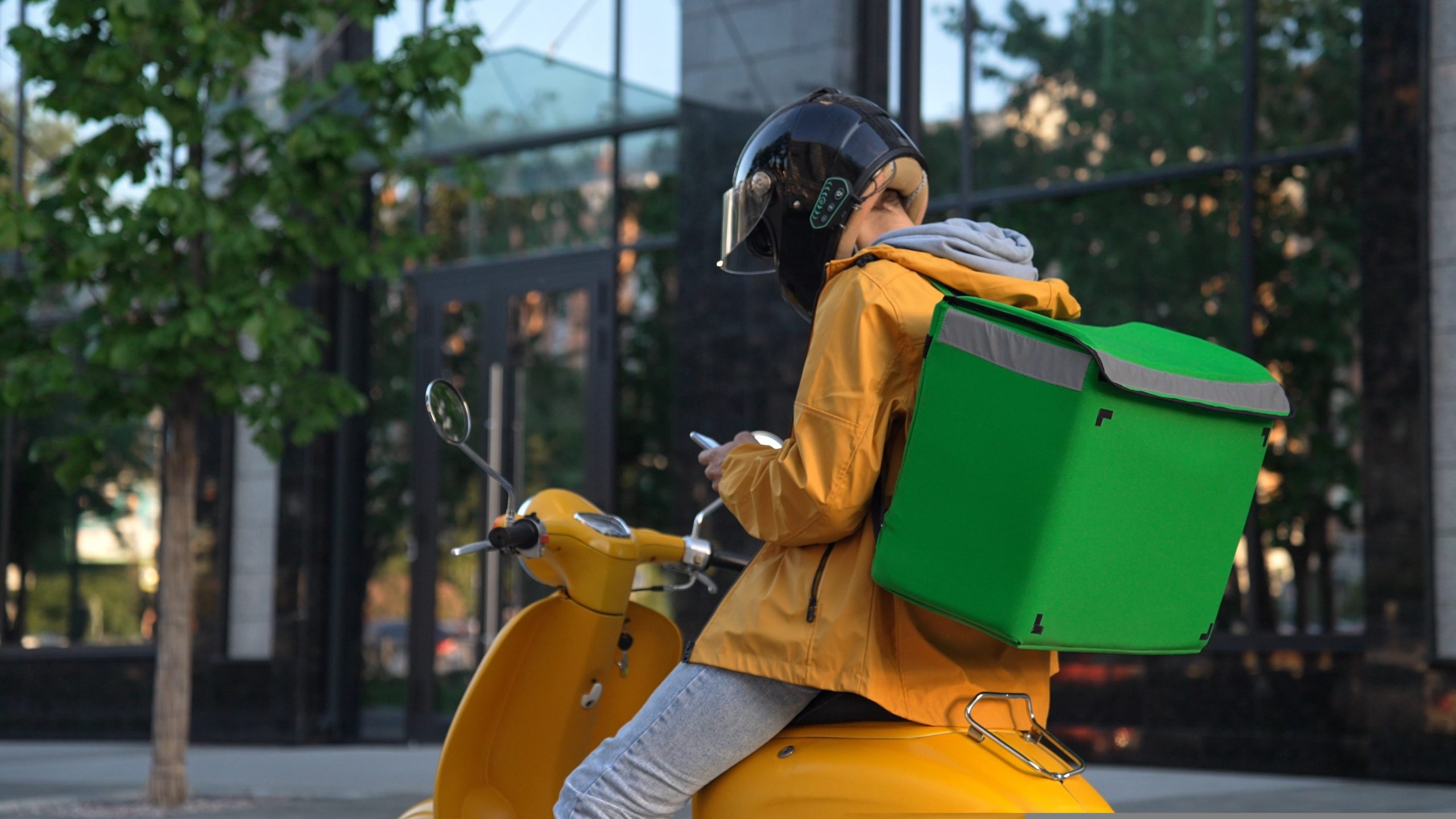 AliExpress launches same-day grocery delivery in London - Grocery ...