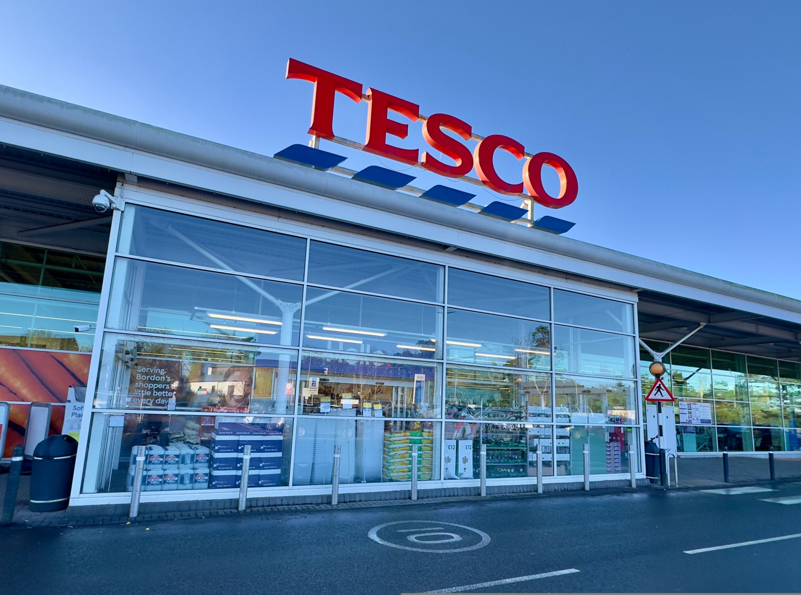 Tesco recruitment drive for over 28,500 new staff - Grocery Gazette ...
